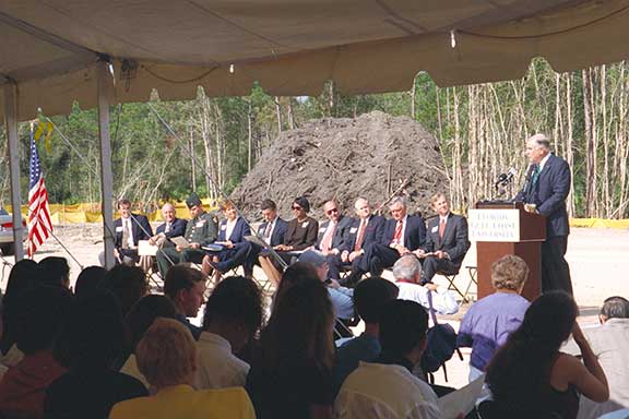 groundbreaking-stage-OPT - FGCU 360