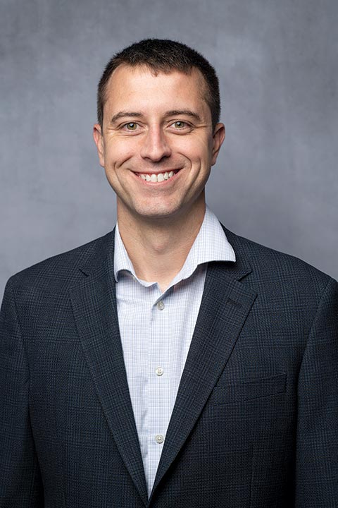 Soaring Eagle awards honor high-achieving alumni - FGCU 360