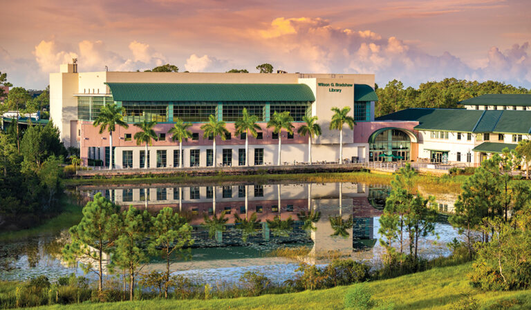 360 degrees of FGCU: Our favorite photos - FGCU 360